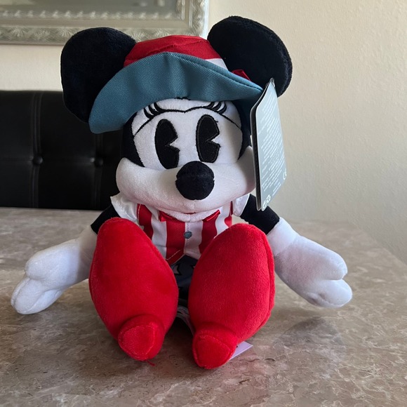 Disney | Toys | Minnie Mouse Americana Plush | Poshmark